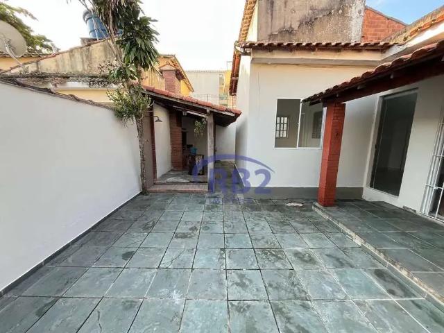 Casa / Sobrado para Venda em Niterói/RJ São Francisco 2 Quartos