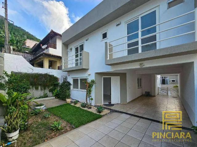 Casa / Sobrado para Venda em Niterói/RJ São Francisco 3 Quartos