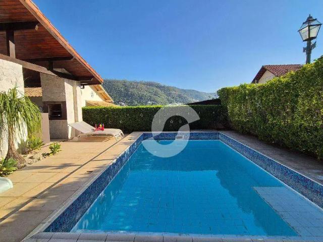 Casa / Sobrado para Venda em Niterói/RJ São Francisco 3 Quartos