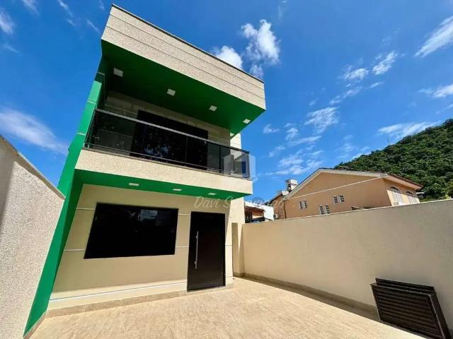 Casa / Sobrado para Venda em Niterói/RJ São Francisco 3 Quartos