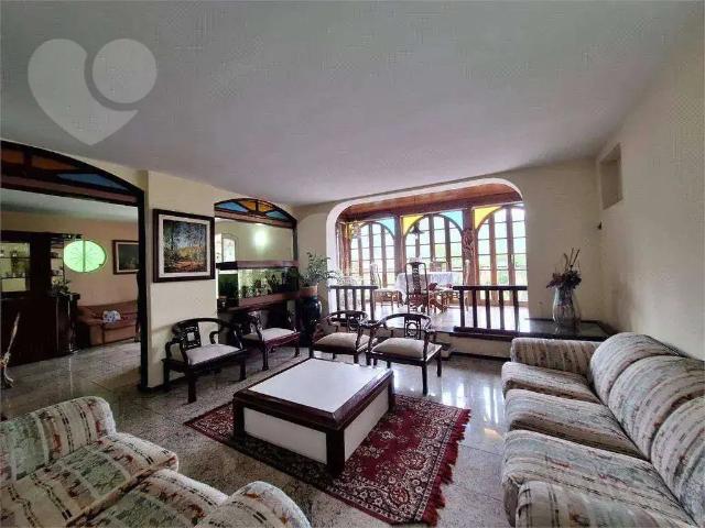 Casa / Sobrado para Venda em Niterói/RJ São Francisco 3 Quartos
