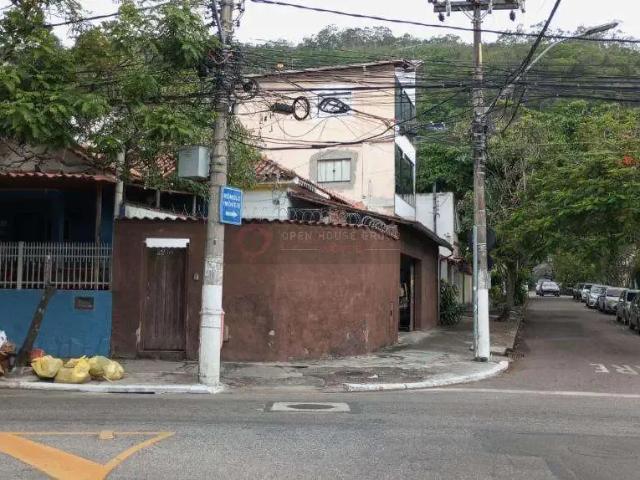 Casa / Sobrado para Venda em Niterói/RJ São Francisco 3 Quartos