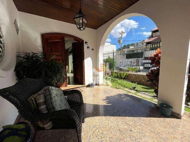 Casa / Sobrado para Venda em Niterói/RJ São Francisco 3 Quartos