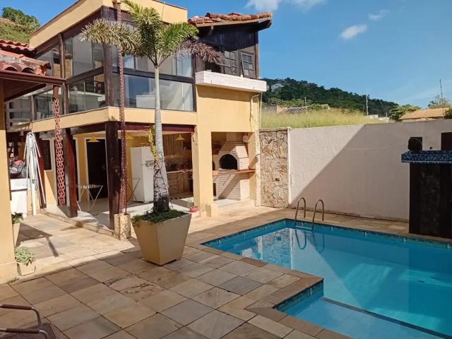 Casa / Sobrado para Venda em Niterói/RJ Santo Antônio 3 Quartos