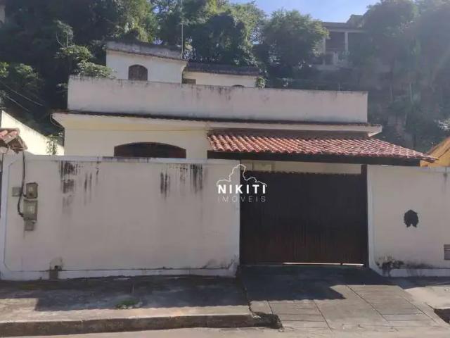 Casa / Sobrado para Venda em Niterói/RJ Santa Bárbara 2 Quartos