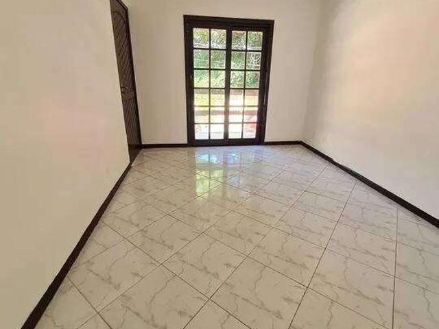 Casa / Sobrado para Venda em Niterói/RJ Santa Bárbara 2 Quartos
