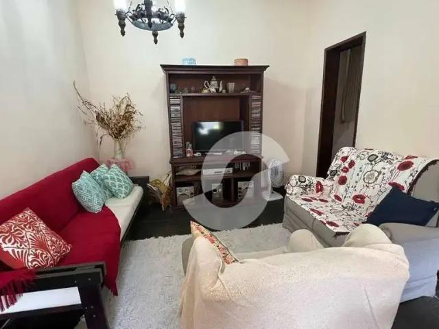 Casa / Sobrado para Venda em Niterói/RJ Santa Bárbara 3 Quartos
