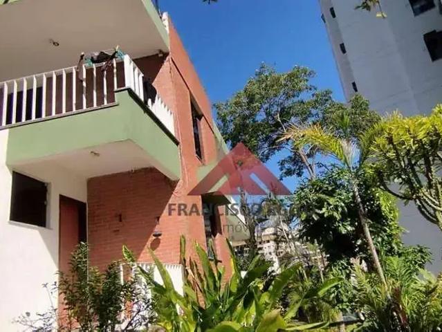 Casa / Sobrado para Venda em Niterói/RJ Santa Rosa 4 Quartos