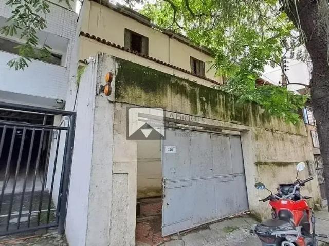 Casa / Sobrado para Venda em Niterói/RJ Santa Rosa 4 Quartos