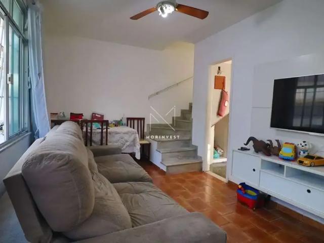 Casa / Sobrado para Venda em Niterói/RJ Santa Rosa 4 Quartos