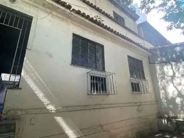 Casa / Sobrado para Venda em Niterói/RJ Santa Rosa 4 Quartos