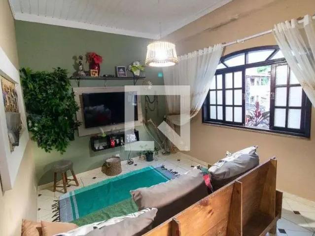 Casa / Sobrado para Venda em Niterói/RJ Santa Rosa 4 Quartos
