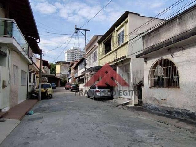 Casa / Sobrado para Venda em Niterói/RJ Santa Rosa 5 Quartos