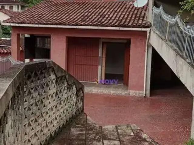 Casa / Sobrado para Venda em Niterói/RJ Santa Rosa 5 Quartos