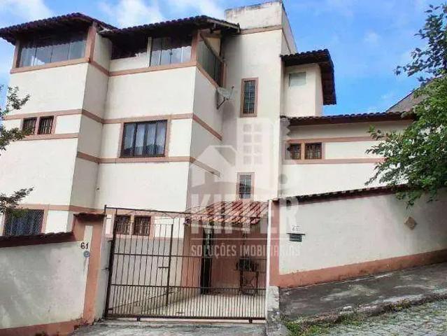 Casa / Sobrado para Venda em Niterói/RJ Santa Rosa 6 Quartos