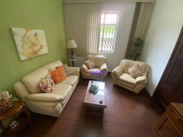 Casa / Sobrado para Venda em Niterói/RJ Santa Rosa 6 Quartos