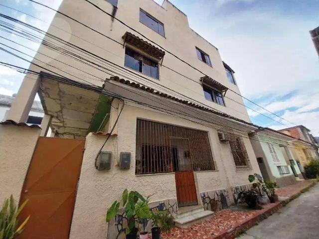 Casa / Sobrado para Venda em Niterói/RJ Santa Rosa 6 Quartos