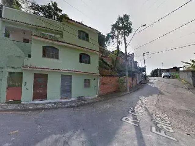 Casa / Sobrado para Venda em Niterói/RJ Santa Rosa 2 Quartos