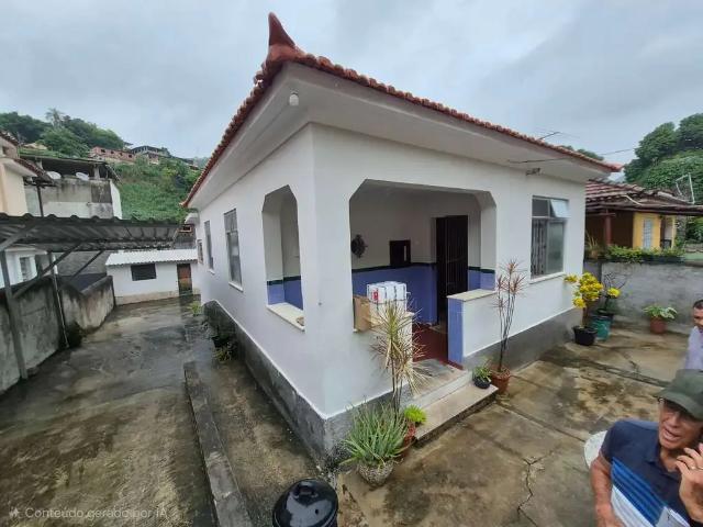 Casa / Sobrado para Venda em Niterói/RJ Santa Rosa 2 Quartos