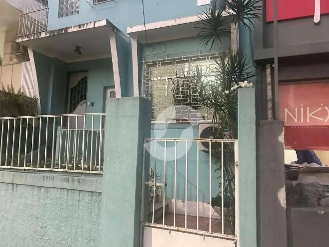 Casa / Sobrado para Venda em Niterói/RJ Santa Rosa 2 Quartos