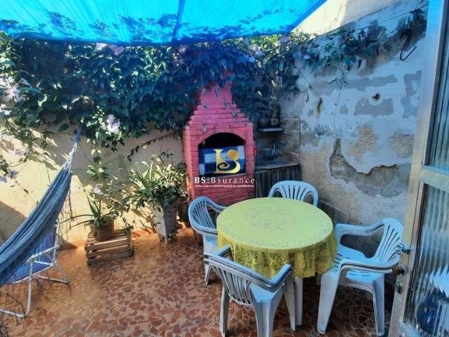 Casa / Sobrado para Venda em Niterói/RJ Santa Rosa 2 Quartos