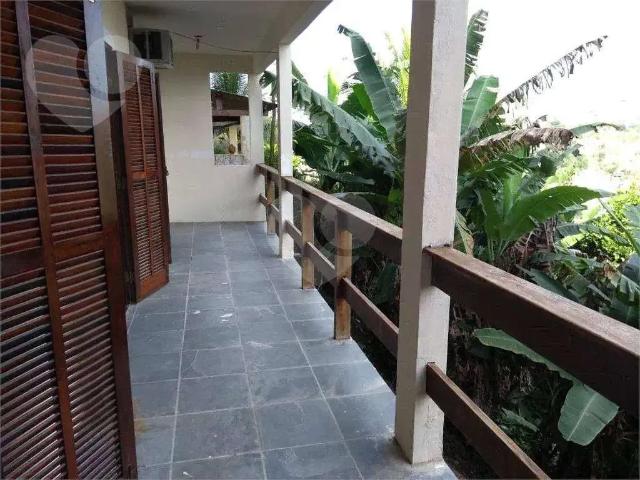 Casa / Sobrado para Venda em Niterói/RJ Santa Rosa 3 Quartos