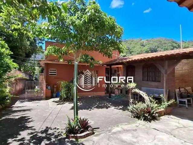 Casa / Sobrado para Venda em Niterói/RJ Santa Rosa 3 Quartos