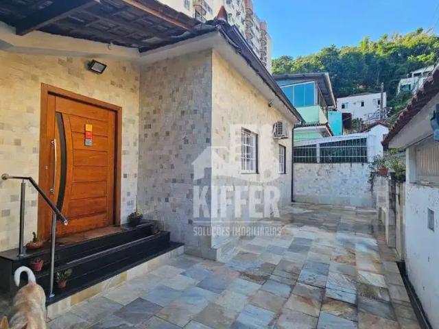 Casa / Sobrado para Venda em Niterói/RJ Santa Rosa 3 Quartos