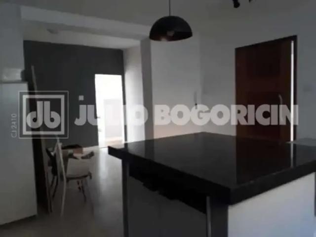 Casa / Sobrado para Venda em Niterói/RJ Santa Rosa 3 Quartos