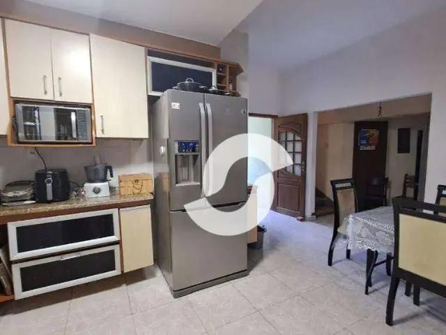 Casa / Sobrado para Venda em Niterói/RJ Santa Rosa 3 Quartos