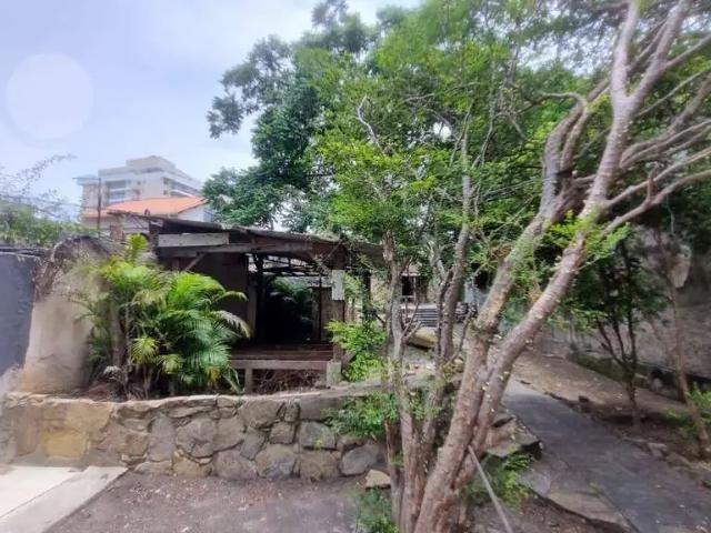 Casa / Sobrado para Venda em Niterói/RJ Santa Rosa 3 Quartos