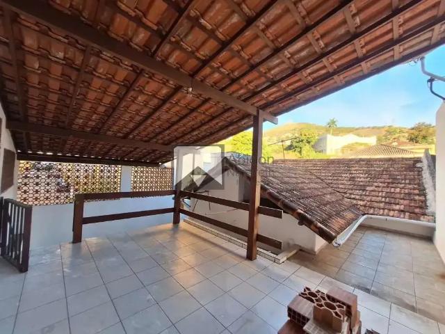Casa / Sobrado para Venda em Niterói/RJ Santana 3 Quartos