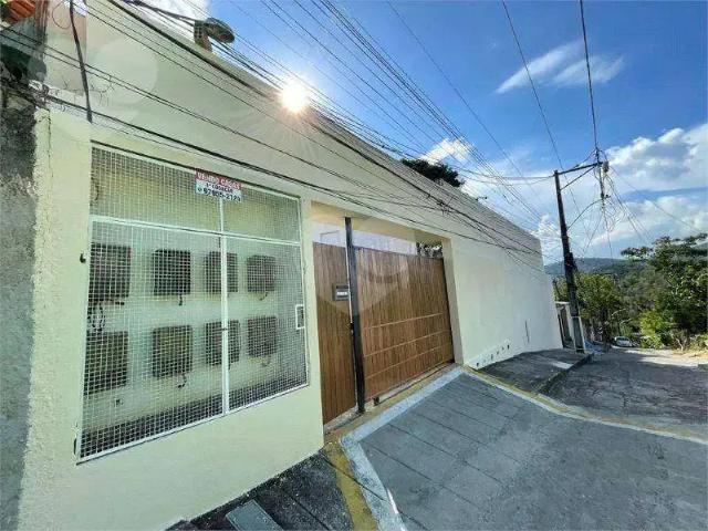 Casa / Sobrado para Venda em Niterói/RJ Sapê 2 Quartos