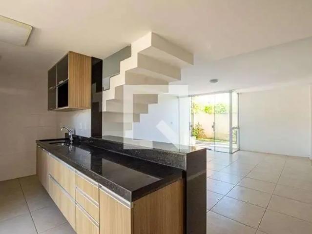 Casa / Sobrado para Venda em Niterói/RJ Serra Grande 2 Quartos