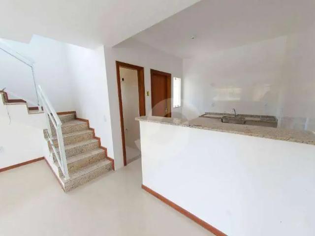 Casa / Sobrado para Venda em Niterói/RJ Serra Grande 2 Quartos