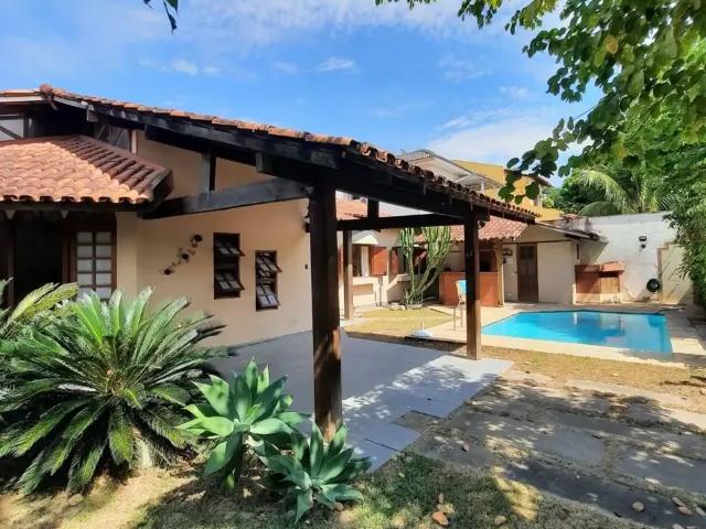 Casa / Sobrado para Venda em Niterói/RJ Serra Grande 3 Quartos