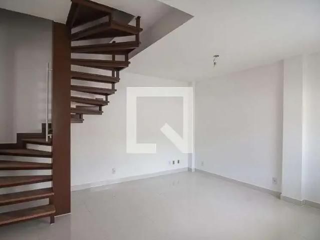 Casa / Sobrado para Venda em Niterói/RJ Serra Grande 3 Quartos