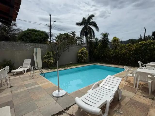 Casa / Sobrado para Venda em Niterói/RJ Serra Grande 3 Quartos