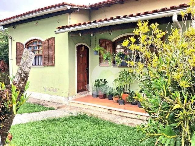 Casa / Sobrado para Venda em Niterói/RJ Serra Grande 3 Quartos