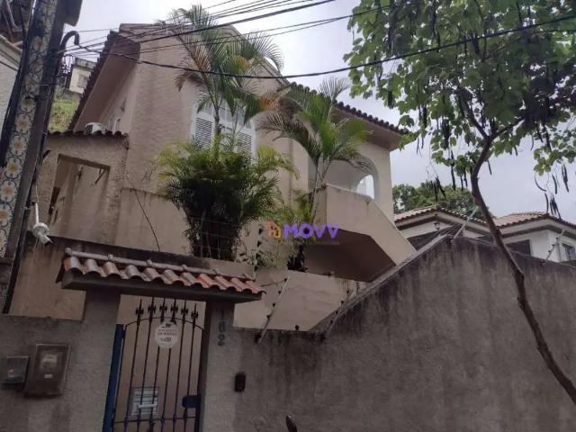 Casa / Sobrado para Venda em Niterói/RJ Pe Pequeno 3 Quartos