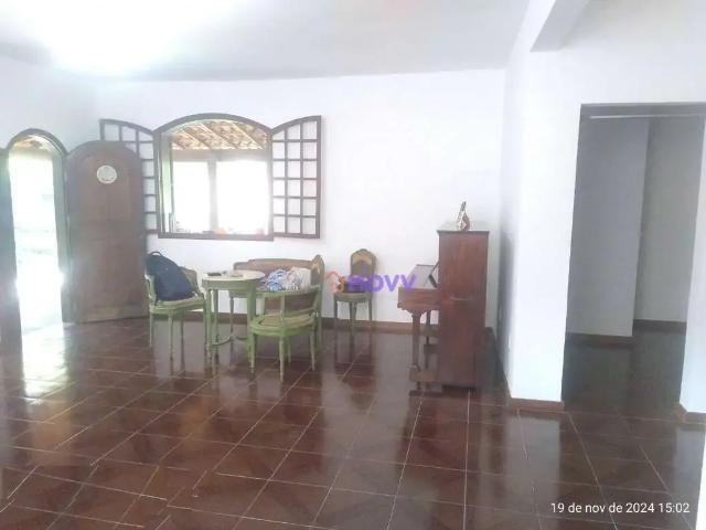 Casa / Sobrado para Venda em Niterói/RJ Pendotiba 4 Quartos
