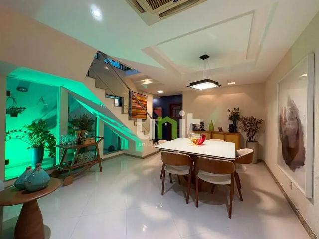 Casa / Sobrado para Venda em Niterói/RJ Piratininga 3 Quartos
