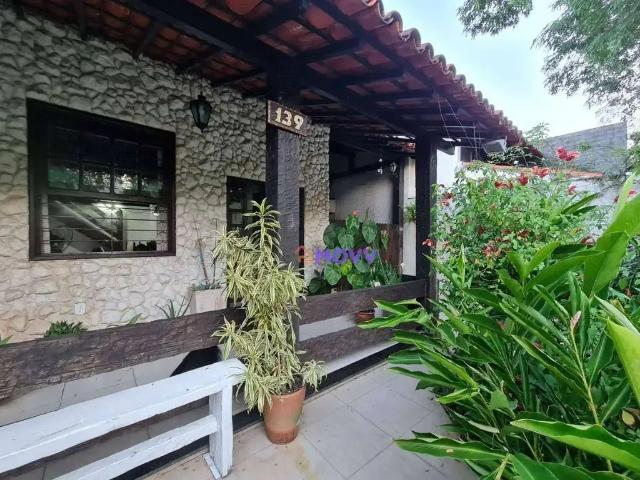 Casa / Sobrado para Venda em Niterói/RJ Piratininga 3 Quartos