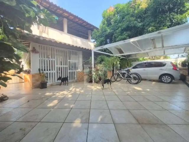 Casa / Sobrado para Venda em Niterói/RJ Piratininga 3 Quartos