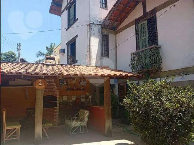 Casa / Sobrado para Venda em Niterói/RJ Piratininga 3 Quartos