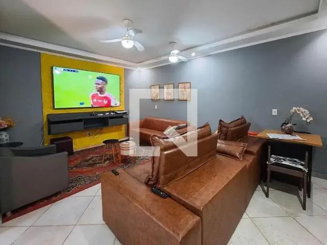 Casa / Sobrado para Venda em Niterói/RJ Piratininga 3 Quartos