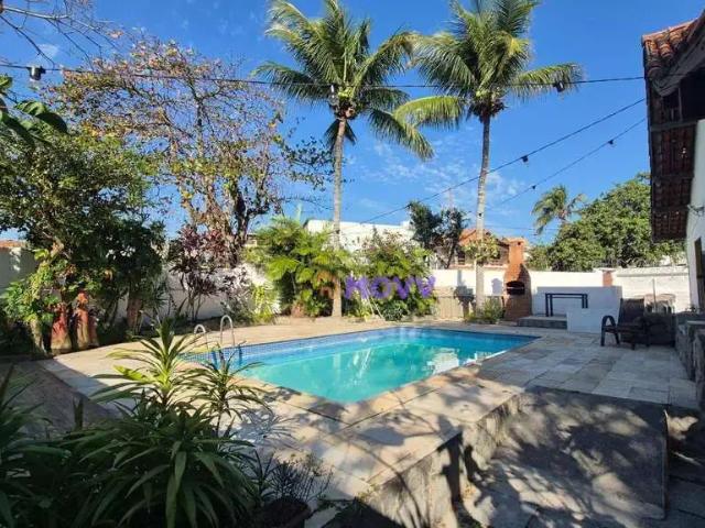 Casa / Sobrado para Venda em Niterói/RJ Piratininga 3 Quartos