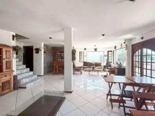 Casa / Sobrado para Venda em Niterói/RJ Piratininga 10 Quartos
