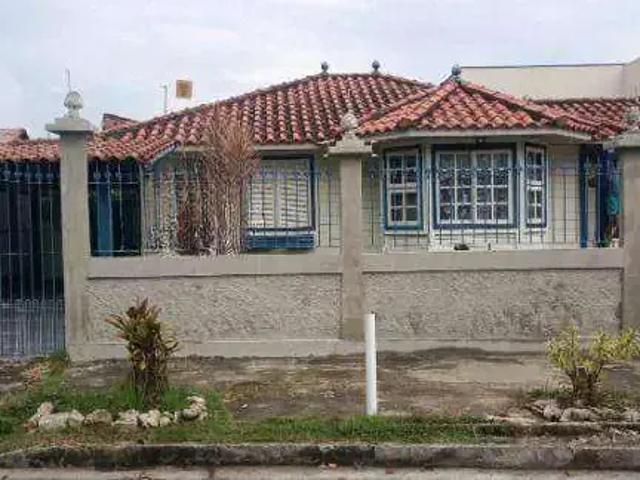 Casa / Sobrado para Venda em Niterói/RJ Piratininga 2 Quartos
