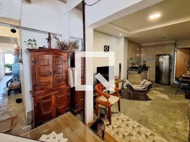 Casa / Sobrado para Venda em Niterói/RJ Piratininga 2 Quartos